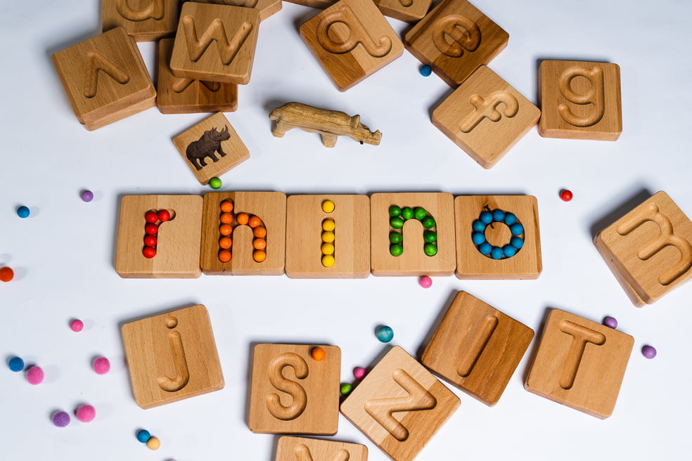 Set of 26 reversible uppercase & lowercase letters tracing tiles - Pagalou